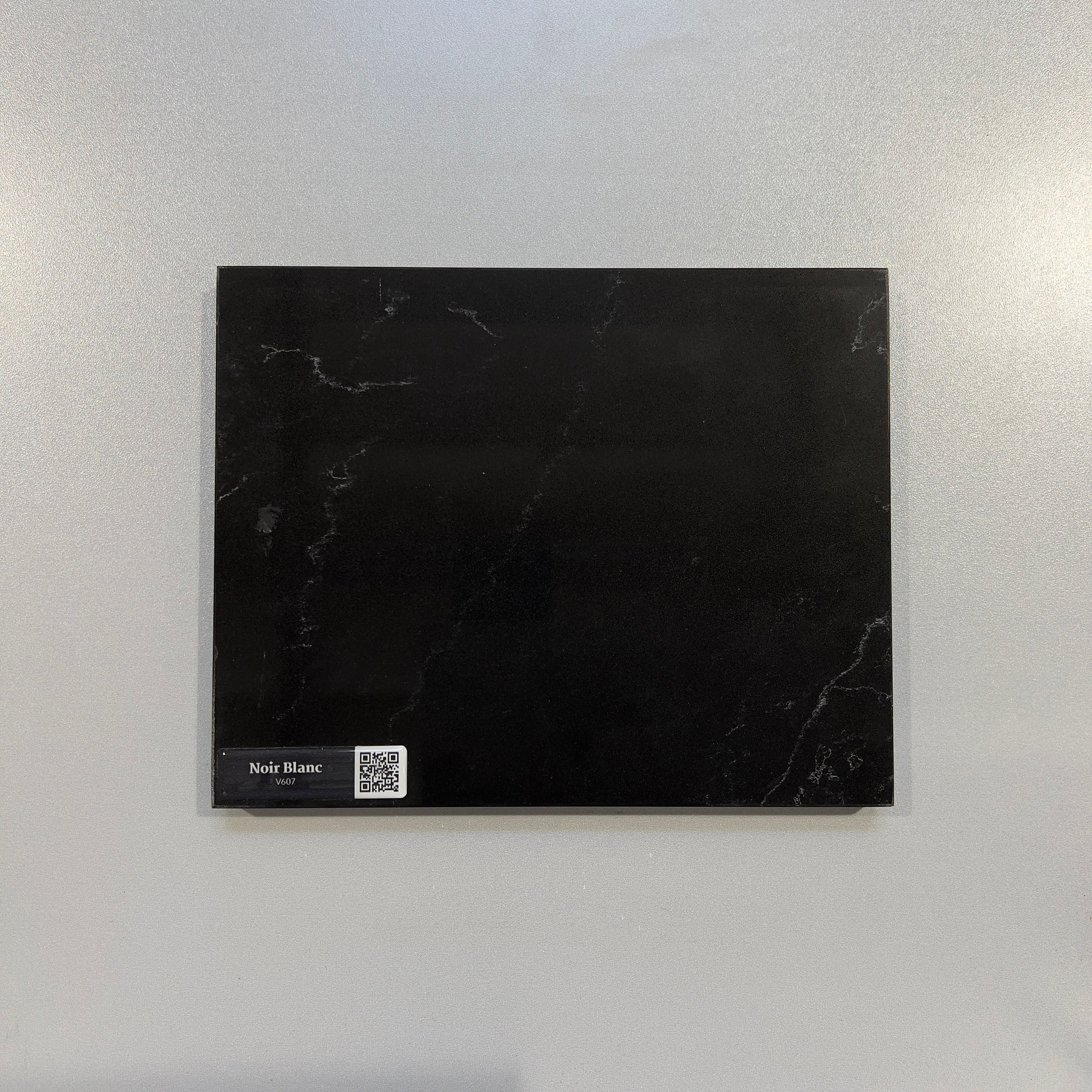 Noir Blanc Quartz Slab – Tiles Warehouse