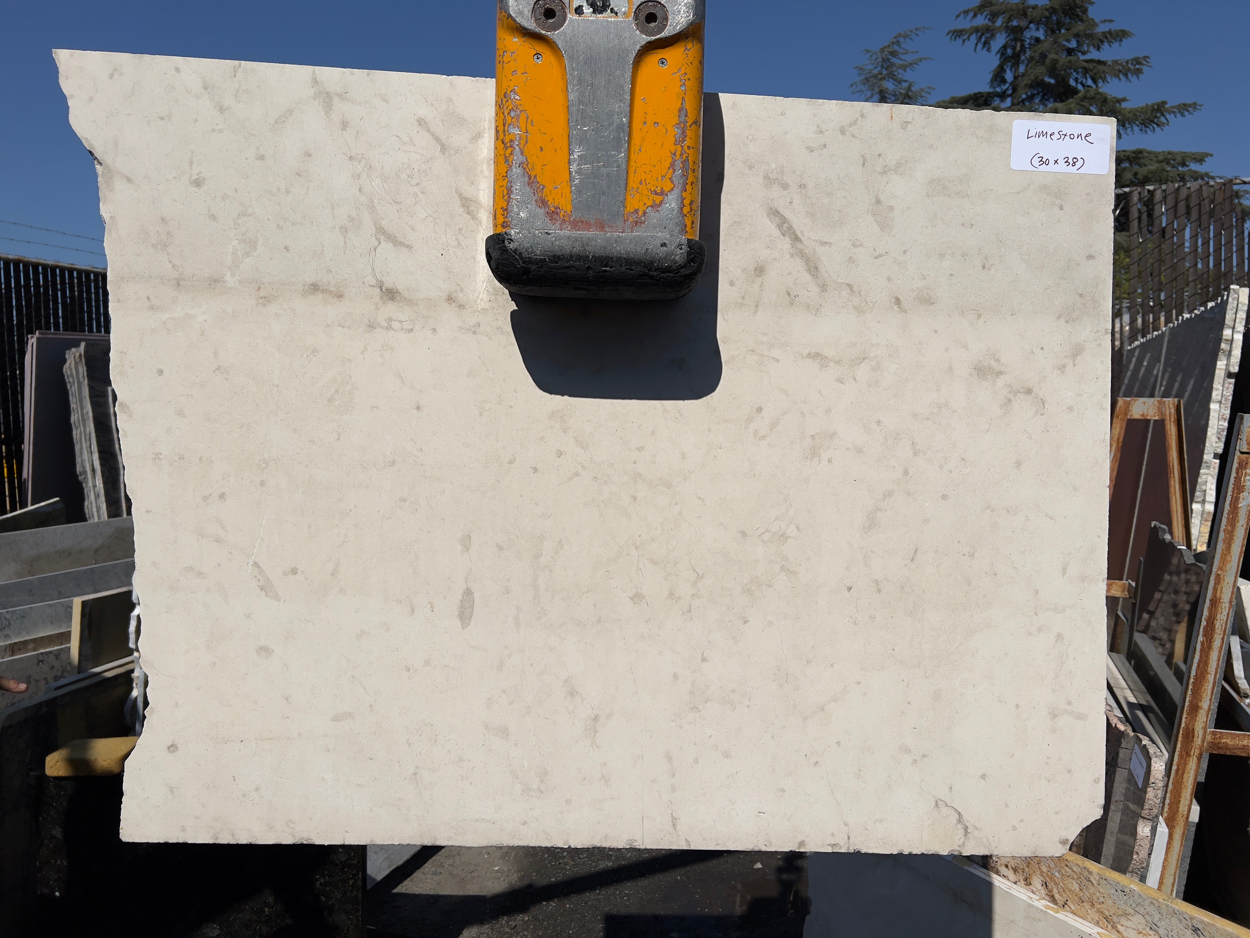 White Limestone (30x38) Remnant Slab – Tiles Warehouse