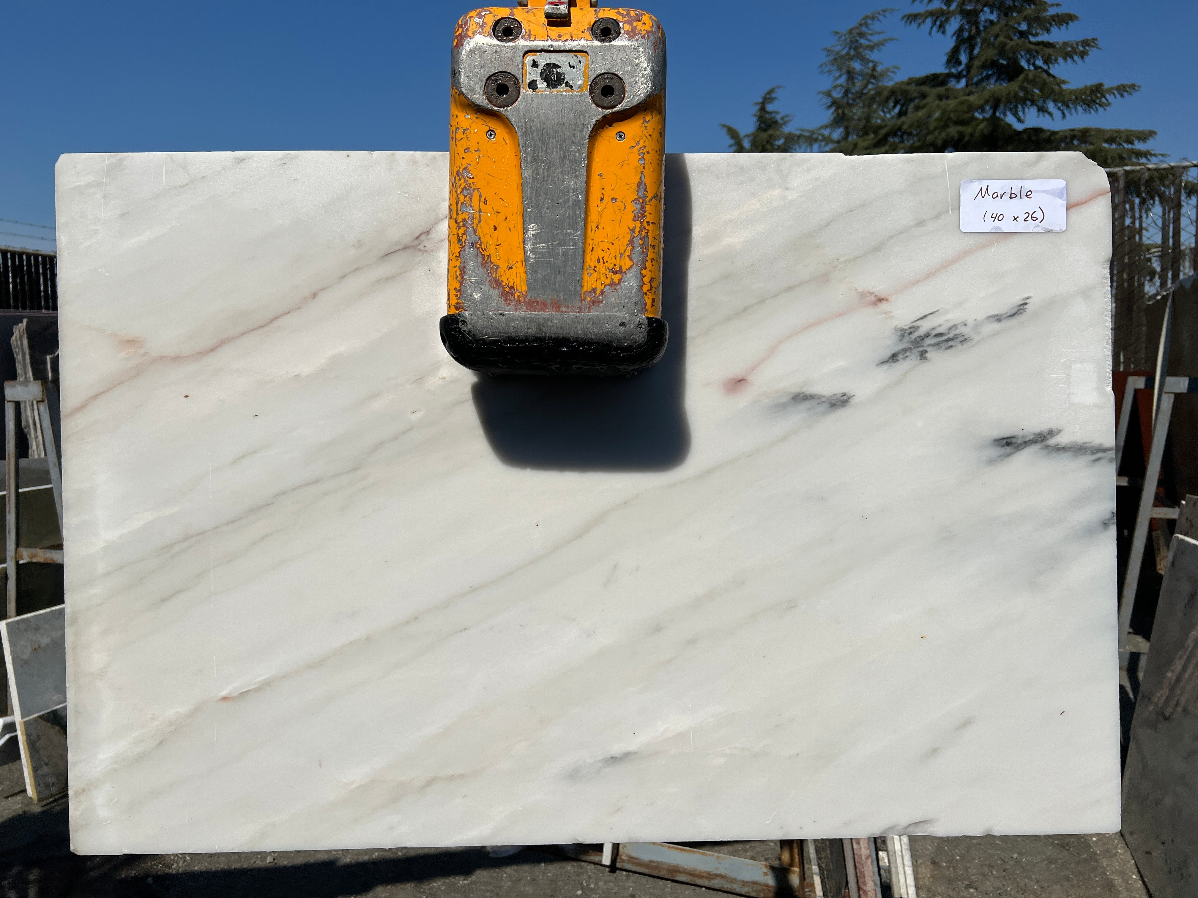 White Marble (26x40) Remnant Slab – Tiles Warehouse