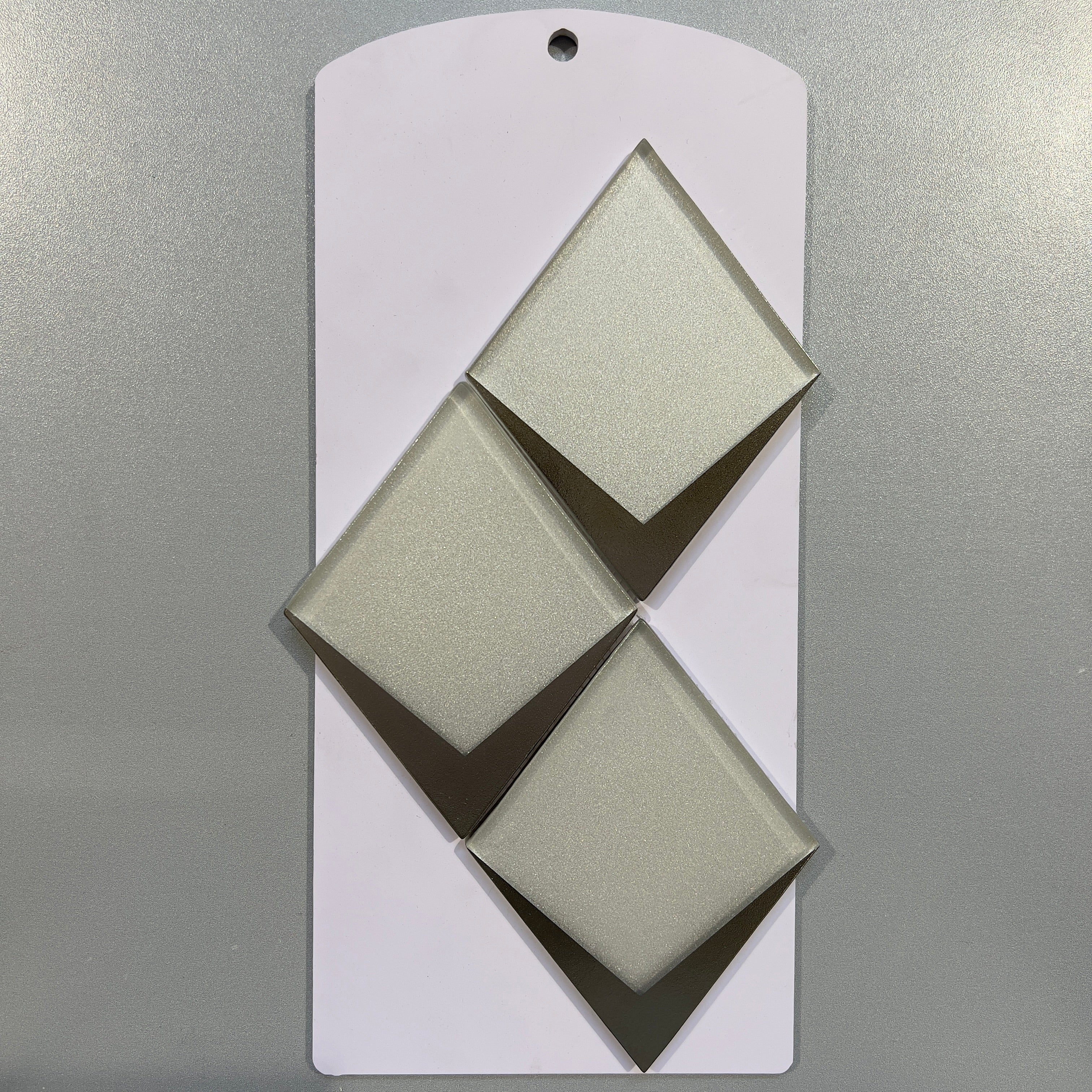 White mirrored look glass diamond mosaic - cstr01 – Tiles Warehouse